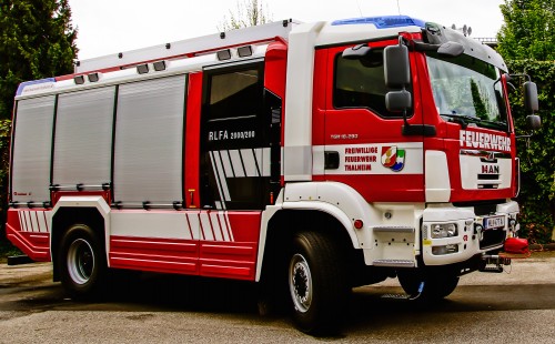 Rüstlöschfahrzeug, RLF-A 2000/200 – 2015 – feuerwehr-thalheim.at
